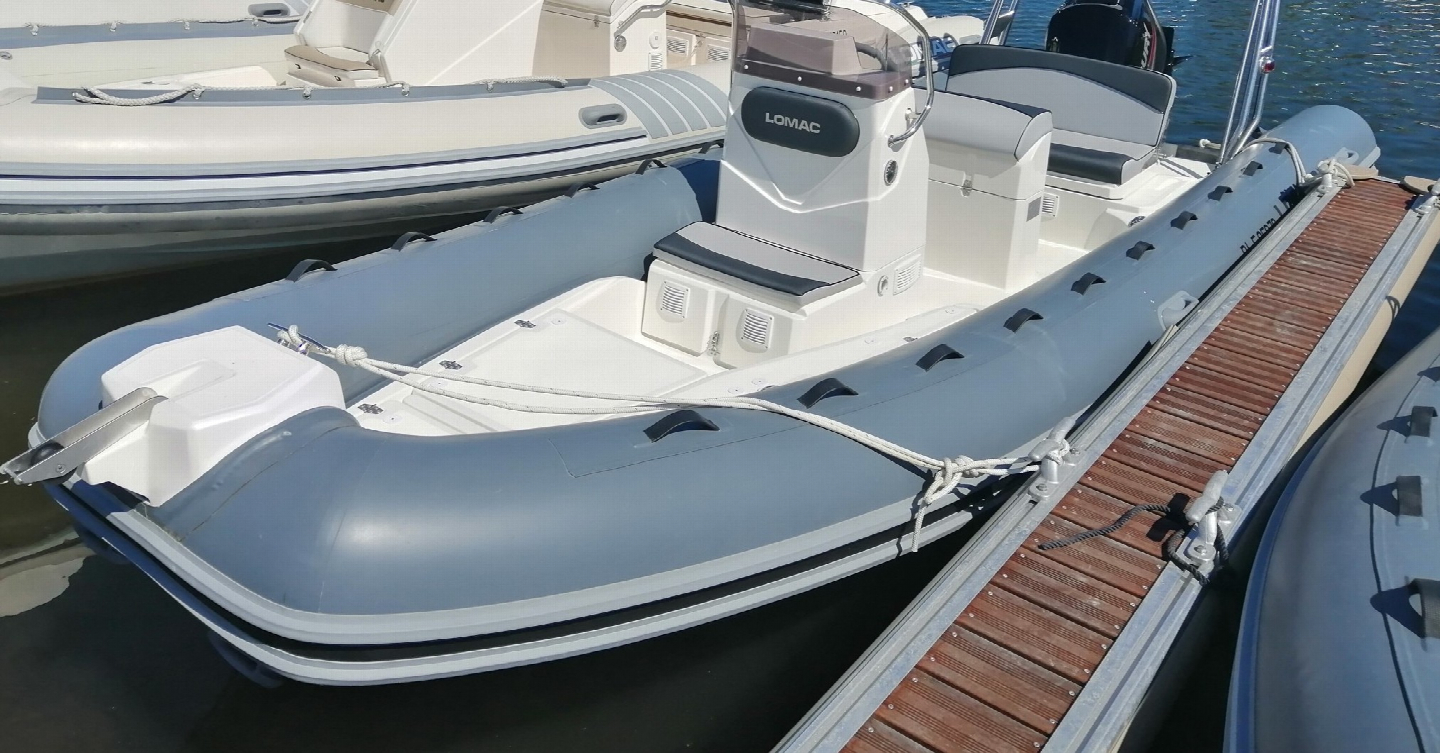 Location LOMAC 600 IN à Saint-Florent